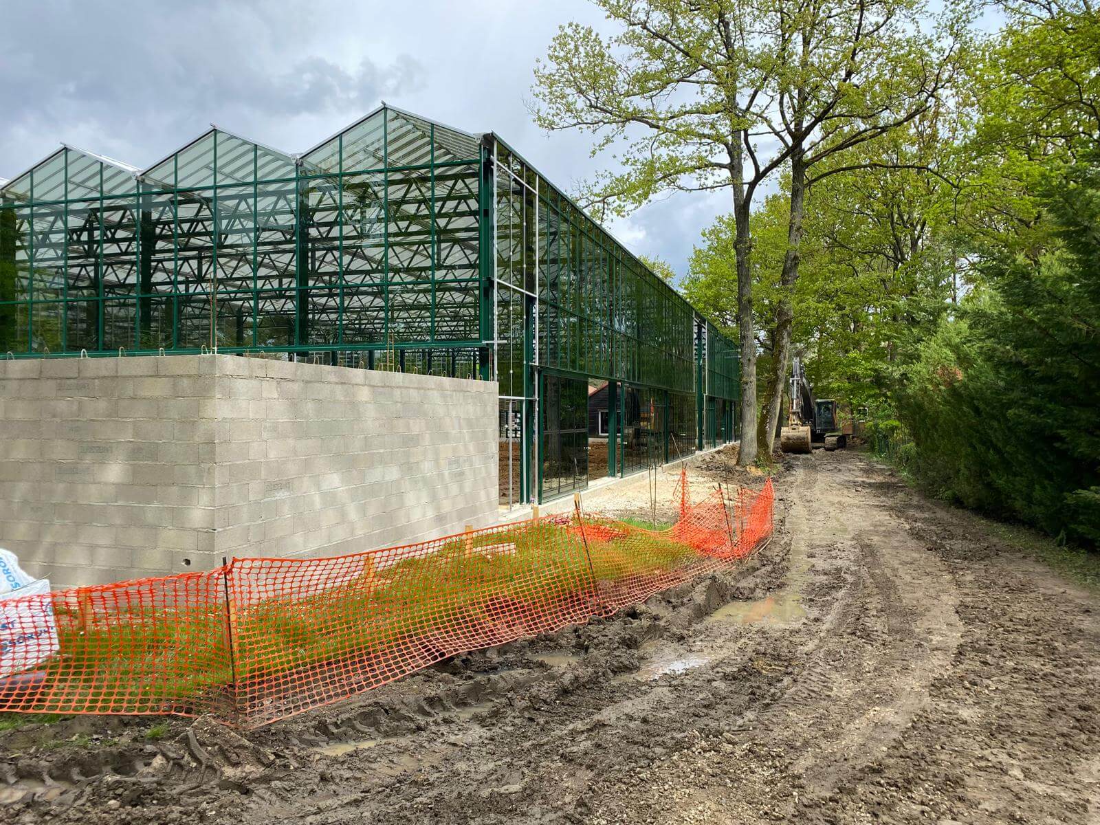Project Frankrijk – 16 mm Glasdek en ISOL-Gevelsysteem | Dutch Agro Systems